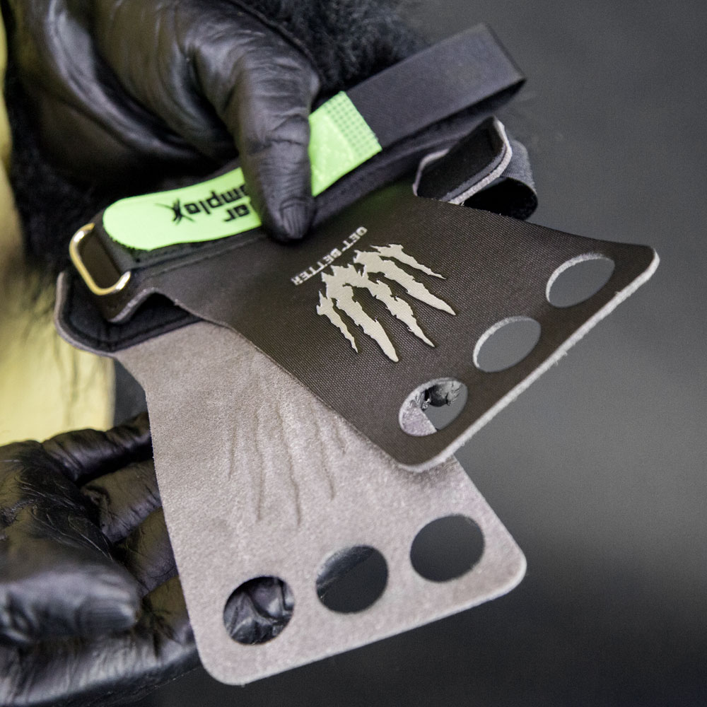 Bear KompleX Black 3 Hole Hand Diamond Ultimativer Halt mit Affenhand